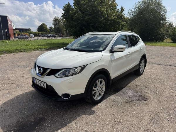 Nissan Qashqai 2017 Kauņa vietnē Balts Nissan Qashqai 2017 Kauņa, ar dzinēja tilpumu 1.46 L un nobraukumu 178 tūkst. km par 9000 €, foto 8 vietnē AUTOMOTO.COM.LV