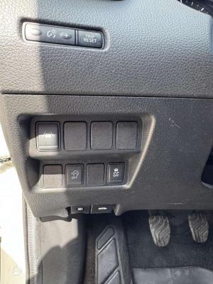 Balts Nissan Qashqai 2017 Kauņa, ar dzinēja tilpumu 1.46 L un nobraukumu 178 tūkst. km par 9000 €, foto 14 vietnē AUTOMOTO.COM.LV