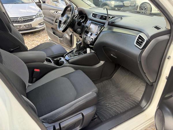 Balts Nissan Qashqai 2017 Utena, ar dzinēja tilpumu 1.20 L un nobraukumu 200 tūkst. km par 7690 €, foto 8 vietnē AUTOMOTO.COM.LV
