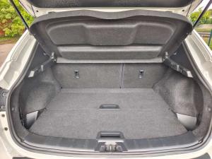 White Nissan Qashqai 2017 in Siauliai, with an engine capacity of 1.20 L and mileage of 121 thousand km for 10300 €, photo 16 on AUTOMOTO.COM.LV