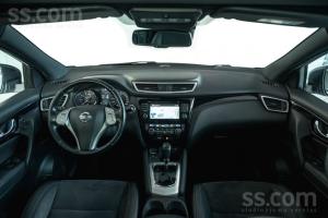 Balts Nissan Qashqai 2017 Rīga, ar dzinēja tilpumu 1.20 L un nobraukumu 132 tūkst. km par 9900 €, foto 5 vietnē AUTOMOTO.COM.LV