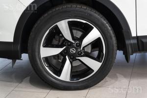 Balts Nissan Qashqai 2017 Rīga, ar dzinēja tilpumu 1.20 L un nobraukumu 132 tūkst. km par 9900 €, foto 10 vietnē AUTOMOTO.COM.LV