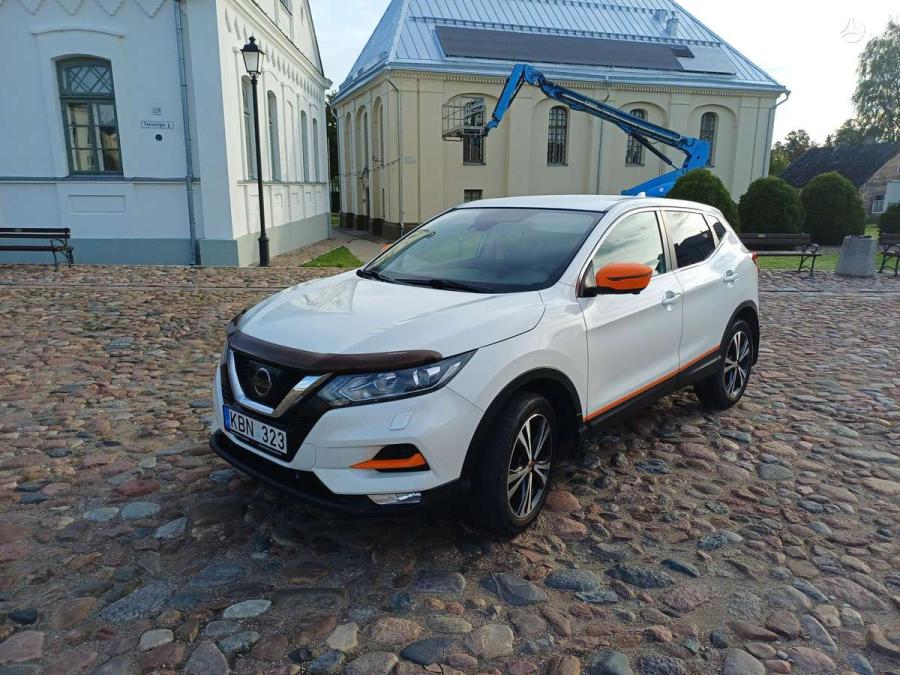 Белый Ниссан Кашкай 2017 в Кедайняй, объемом двигателя 1.46 л и пробегом 142 тыс. км за 11450 €, фото 3 на AUTOMOTO.COM.LV