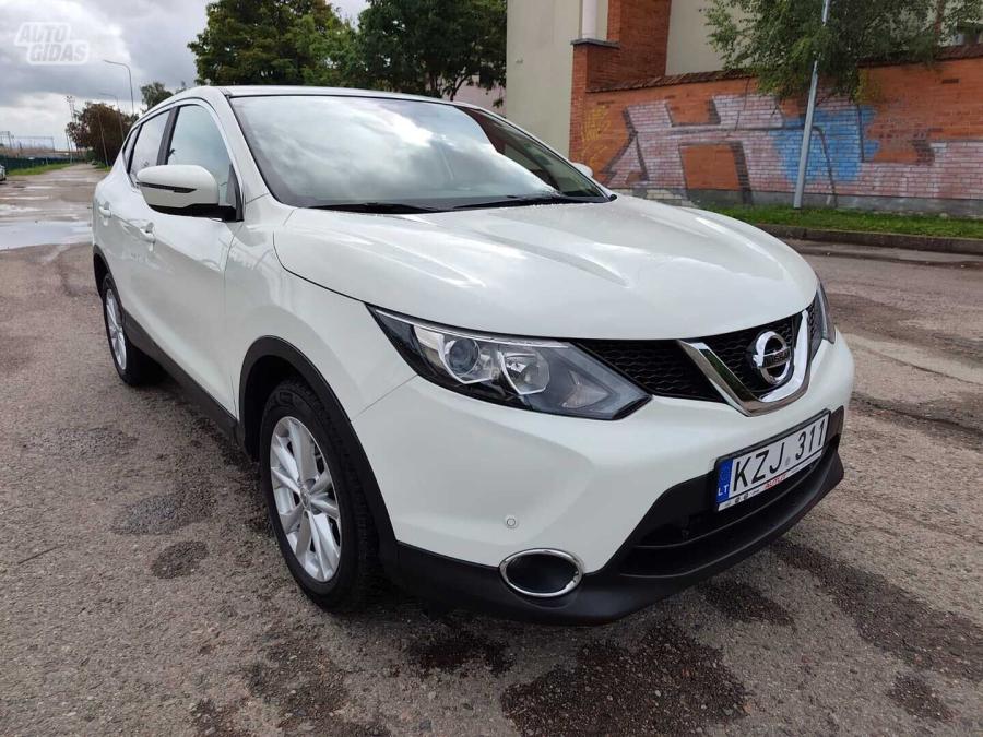 Balts Nissan Qashqai 2017 Šauļi, ar dzinēja tilpumu 1.20 L un nobraukumu 121 tūkst. km par 9900 €, foto 4 vietnē AUTOMOTO.COM.LV