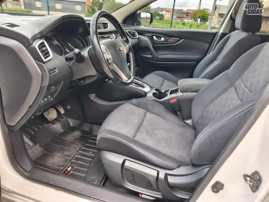 Balts Nissan Qashqai 2017 Šauļi, ar dzinēja tilpumu 1.20 L un nobraukumu 121 tūkst. km par 9900 €, foto 13 vietnē AUTOMOTO.COM.LV
