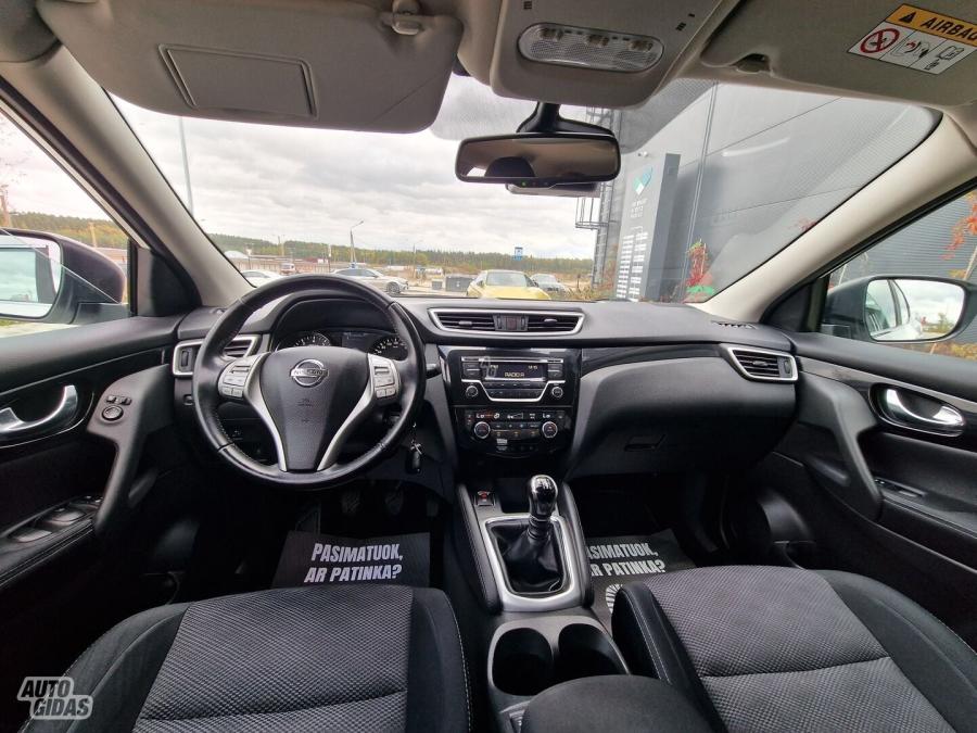 White Nissan Qashqai 2017 in Vilnius, with an engine capacity of 1.20 L and mileage of 129 thousand km for 8500 €, photo 18 on AUTOMOTO.COM.LV