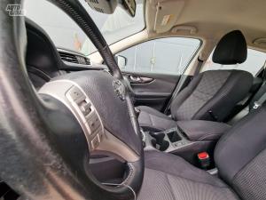 White Nissan Qashqai 2017 in Vilnius, with an engine capacity of 1.20 L and mileage of 129 thousand km for 8500 €, photo 23 on AUTOMOTO.COM.LV