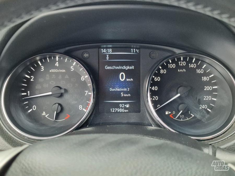 White Nissan Qashqai 2017 in Vilnius, with an engine capacity of 1.20 L and mileage of 129 thousand km for 8500 €, photo 31 on AUTOMOTO.COM.LV