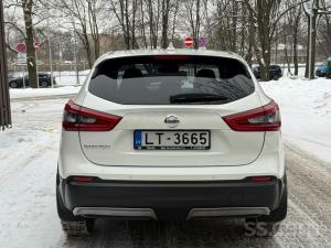Balts Nissan Qashqai 2018 Rīga, ar dzinēja tilpumu 1.20 L un nobraukumu 219 tūkst. km par 9990 €, foto 10 vietnē AUTOMOTO.COM.LV