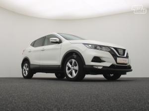 White Nissan Qashqai 2018 in Vilnius, with an engine capacity of 1.20 L and mileage of 196 thousand km for 11099 €, photo 11 on AUTOMOTO.COM.LV