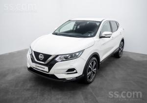 Balts Nissan Qashqai 2018 Tallina, ar dzinēja tilpumu 1.20 L un nobraukumu 106 tūkst. km par 11999 €, foto  vietnē AUTOMOTO.COM.LV