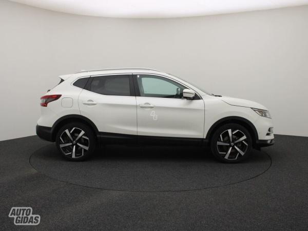 Balts Nissan Qashqai 2018 Viļņa, ar dzinēja tilpumu 1.60 L un nobraukumu 105 tūkst. km par 14999 €, foto 9 vietnē AUTOMOTO.COM.LV
