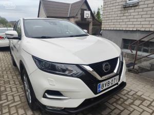 White Nissan Qashqai 2018 in Telschi, with an engine capacity of 1.20 L and mileage of 187 thousand km for 8800 €, photo 6 on AUTOMOTO.COM.LV