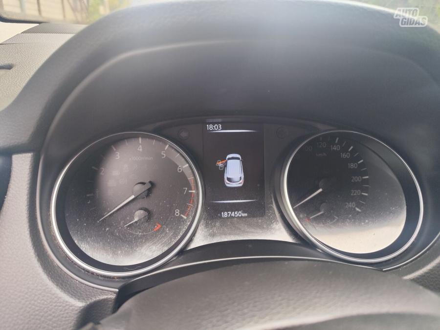 White Nissan Qashqai 2018 in Telschi, with an engine capacity of 1.20 L and mileage of 187 thousand km for 8800 €, photo 26 on AUTOMOTO.COM.LV