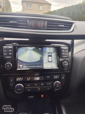 White Nissan Qashqai 2018 in Telschi, with an engine capacity of 1.20 L and mileage of 187 thousand km for 8800 €, photo 33 on AUTOMOTO.COM.LV