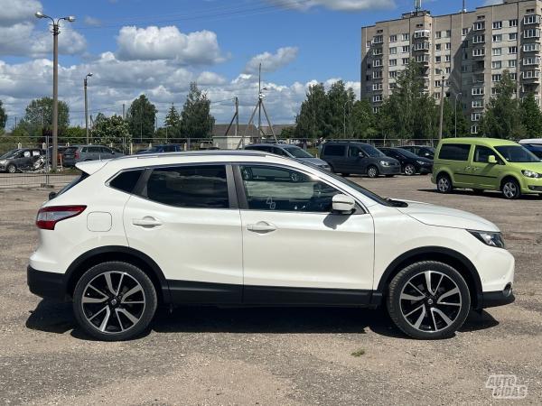 Белый Ниссан Кашкай 2018 в Кедайняй, объемом двигателя 1.50 л и пробегом 229 тыс. км за 9999 €, фото 5 на AUTOMOTO.COM.LV