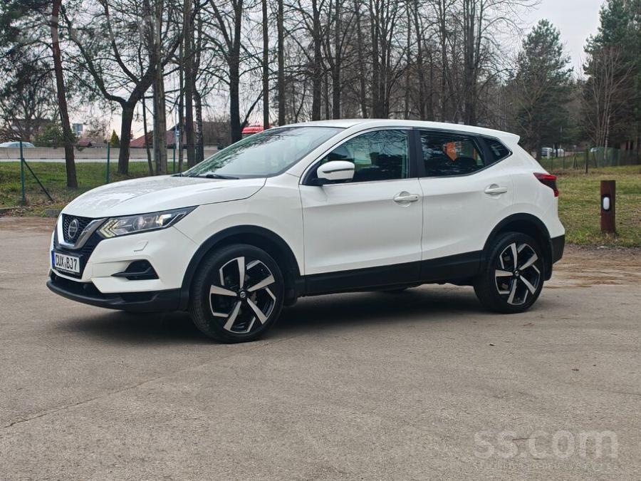 Balts Nissan Qashqai 2018 Rīga, ar dzinēja tilpumu 1.60 L un nobraukumu 220 tūkst. km par 10890 €, foto 3 vietnē AUTOMOTO.COM.LV