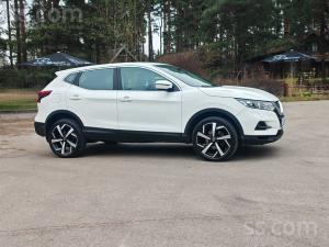 Balts Nissan Qashqai 2018 Rīga, ar dzinēja tilpumu 1.60 L un nobraukumu 220 tūkst. km par 10890 €, foto 7 vietnē AUTOMOTO.COM.LV