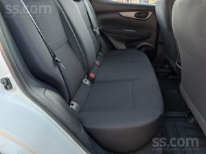 Balts Nissan Qashqai 2018 Rīga, ar dzinēja tilpumu 1.60 L un nobraukumu 220 tūkst. km par 10890 €, foto 26 vietnē AUTOMOTO.COM.LV