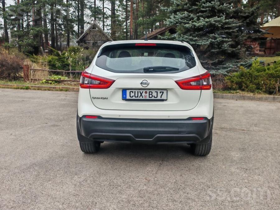 Balts Nissan Qashqai 2018 Rīga, ar dzinēja tilpumu 1.60 L un nobraukumu 220 tūkst. km par 10890 €, foto 33 vietnē AUTOMOTO.COM.LV