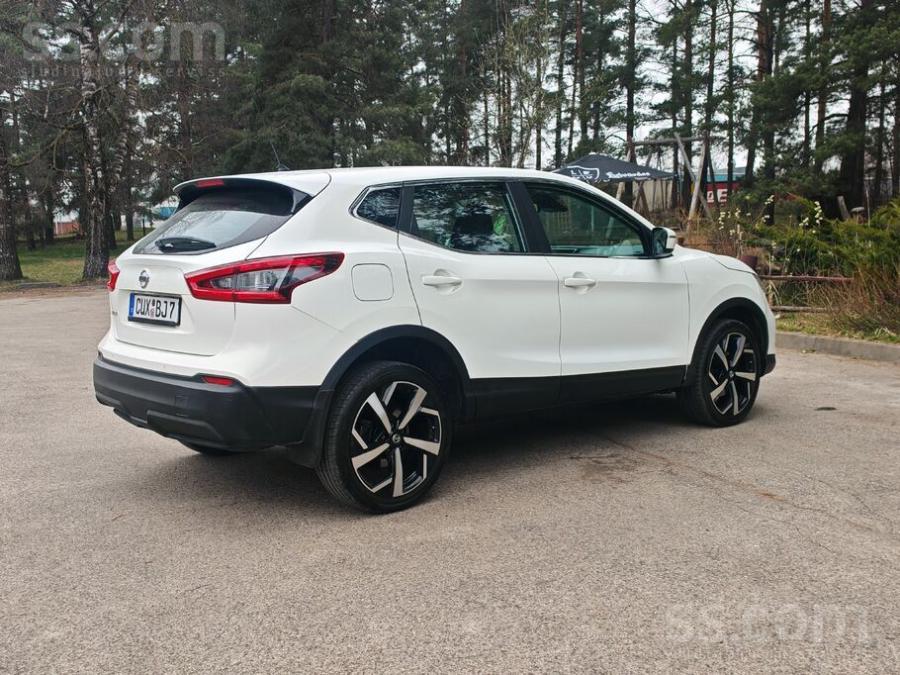 Balts Nissan Qashqai 2018 Rīga, ar dzinēja tilpumu 1.60 L un nobraukumu 220 tūkst. km par 10890 €, foto 34 vietnē AUTOMOTO.COM.LV