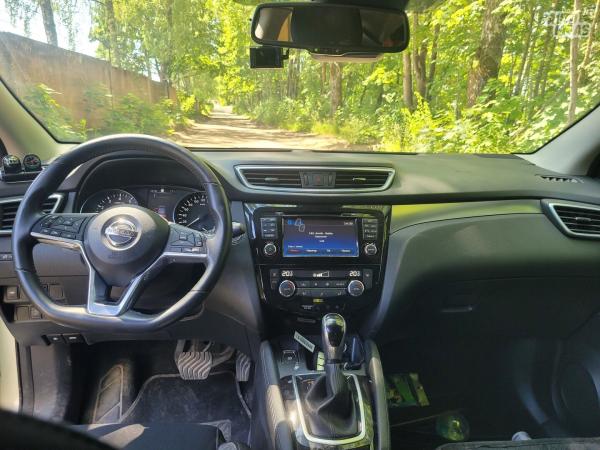 Белый Ниссан Кашкай 2018 в Вильнюс, объемом двигателя 1.20 л и пробегом 51 тыс. км за 4900 €, фото 10 на AUTOMOTO.COM.LV