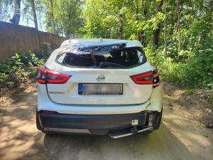 White Nissan Qashqai 2018 in Vilnius, with an engine capacity of 1.20 L and mileage of 51 thousand km for 4300 €, photo 8 on AUTOMOTO.COM.LV