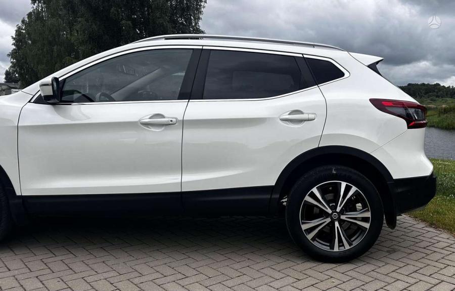 Balts Nissan Qashqai 2018 Utena, ar dzinēja tilpumu 1.20 L un nobraukumu 231 tūkst. km par 8250 €, foto 12 vietnē AUTOMOTO.COM.LV