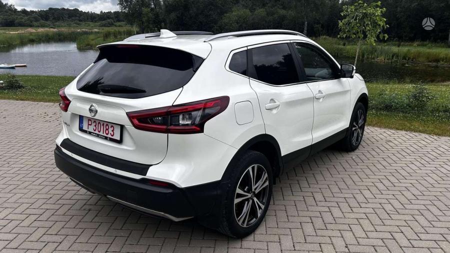 Balts Nissan Qashqai 2018 Utena, ar dzinēja tilpumu 1.20 L un nobraukumu 231 tūkst. km par 8250 €, foto 17 vietnē AUTOMOTO.COM.LV