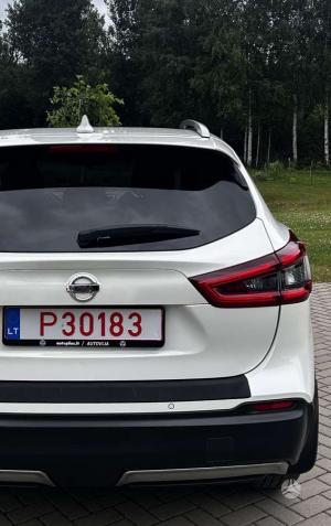 Balts Nissan Qashqai 2018 Utena, ar dzinēja tilpumu 1.20 L un nobraukumu 231 tūkst. km par 8250 €, foto 20 vietnē AUTOMOTO.COM.LV