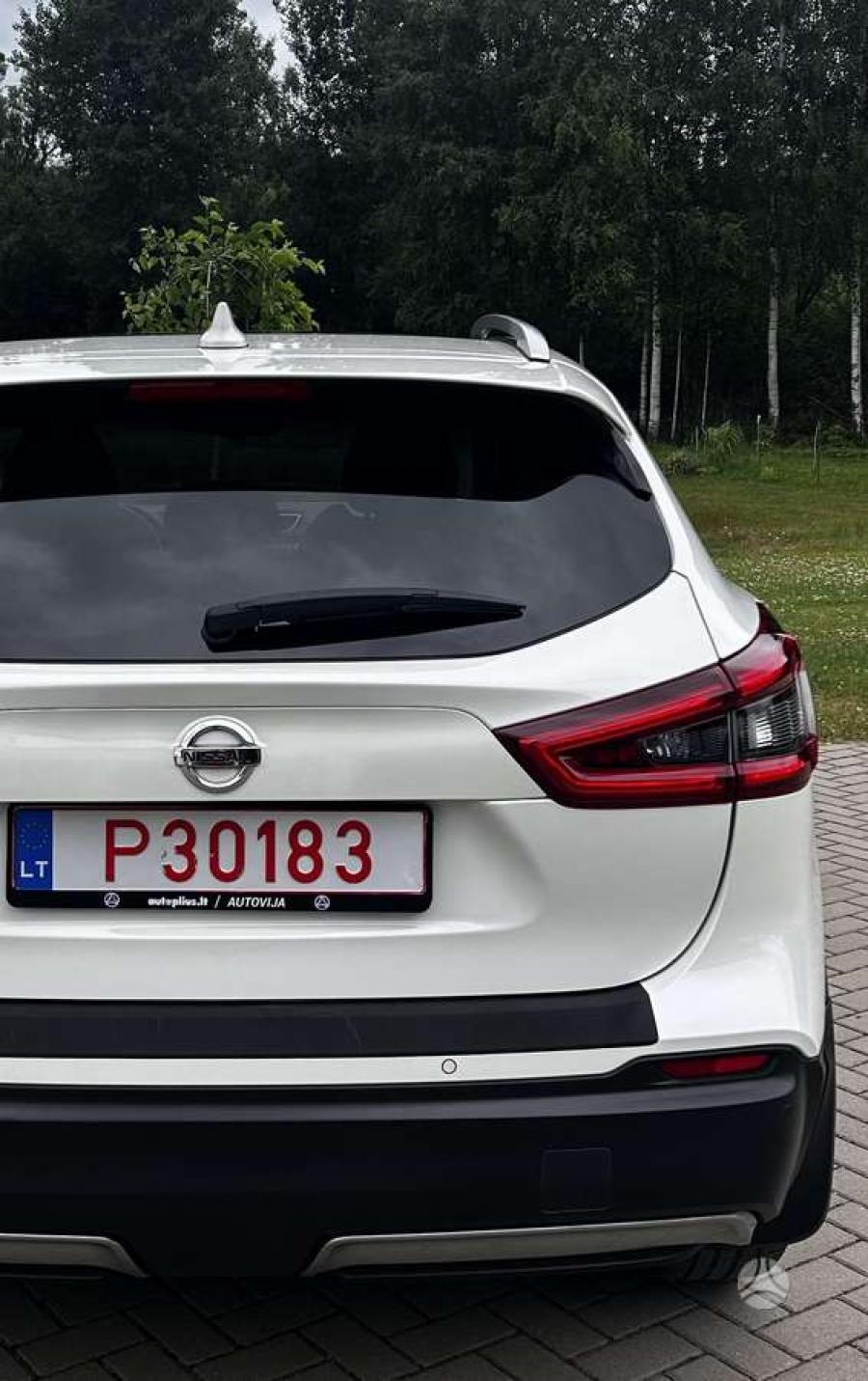 Balts Nissan Qashqai 2018 Utena, ar dzinēja tilpumu 1.20 L un nobraukumu 231 tūkst. km par 8250 €, foto 20 vietnē AUTOMOTO.COM.LV