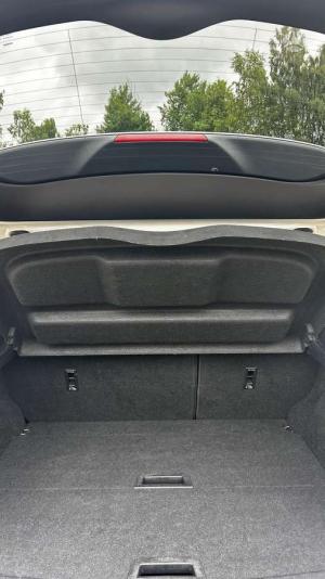 Balts Nissan Qashqai 2018 Utena, ar dzinēja tilpumu 1.20 L un nobraukumu 231 tūkst. km par 8250 €, foto 37 vietnē AUTOMOTO.COM.LV