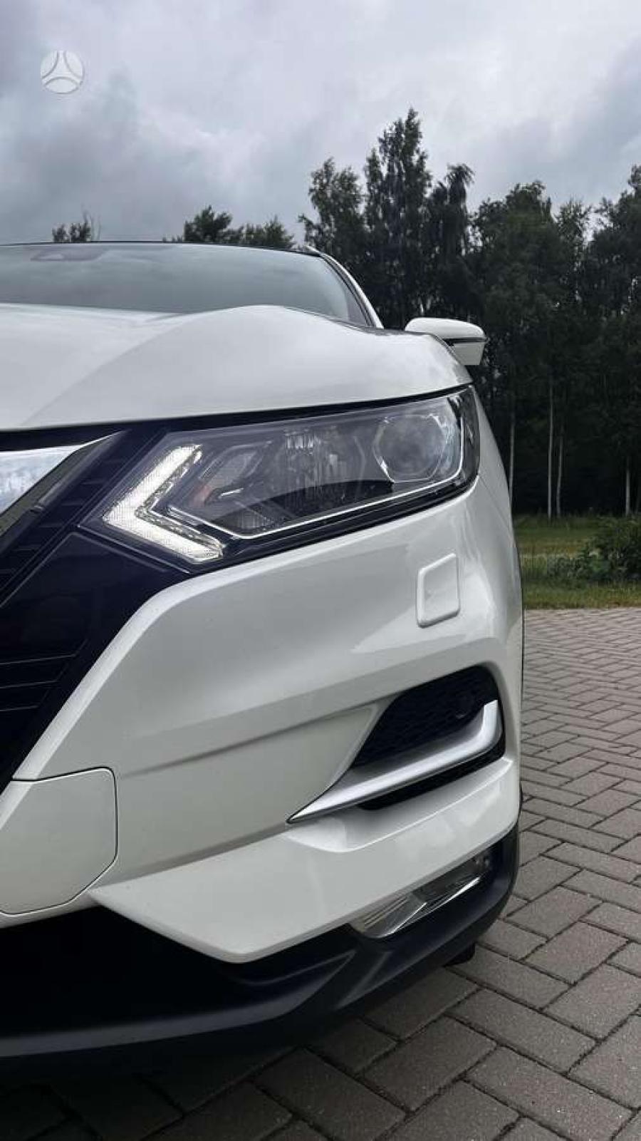 Balts Nissan Qashqai 2018 Utena, ar dzinēja tilpumu 1.20 L un nobraukumu 231 tūkst. km par 8250 €, foto 41 vietnē AUTOMOTO.COM.LV