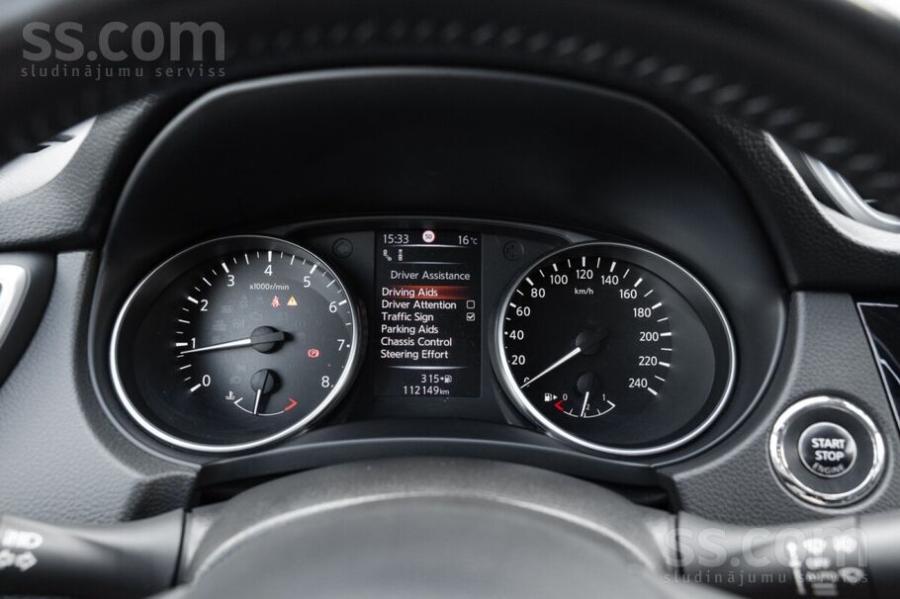 White Nissan Qashqai 2018 in Riga, with an engine capacity of 1.20 L and mileage of 112 thousand km for 10900 €, photo 12 on AUTOMOTO.COM.LV