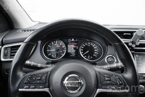 White Nissan Qashqai 2018 in Riga, with an engine capacity of 1.20 L and mileage of 112 thousand km for 10900 €, photo 13 on AUTOMOTO.COM.LV