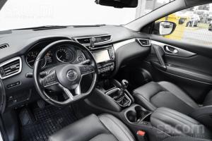 White Nissan Qashqai 2018 in Riga, with an engine capacity of 1.20 L and mileage of 112 thousand km for 10900 €, photo 18 on AUTOMOTO.COM.LV