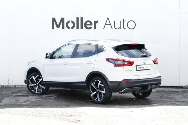 Balts Nissan Qashqai 2018 Rīga, ar dzinēja tilpumu 1.20 L un nobraukumu 112 tūkst. km par 10900 €, foto 3 vietnē AUTOMOTO.COM.LV