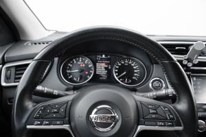 White Nissan Qashqai 2018 in Riga, with an engine capacity of 1.20 L and mileage of 112 thousand km for 10900 €, photo 13 on AUTOMOTO.COM.LV