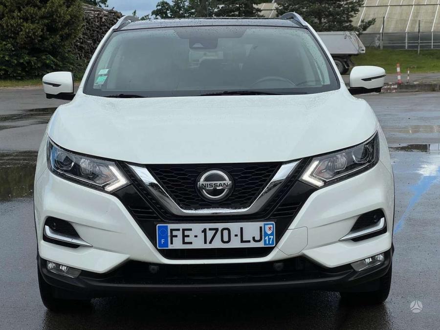 Balts Nissan Qashqai 2018 Tauragė, ar dzinēja tilpumu 1.20 L un nobraukumu 127 tūkst. km par 10000 €, foto 8 vietnē AUTOMOTO.COM.LV