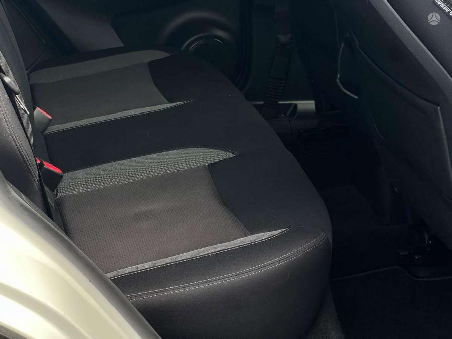 Balts Nissan Qashqai 2018 Tauragė, ar dzinēja tilpumu 1.20 L un nobraukumu 127 tūkst. km par 10000 €, foto 20 vietnē AUTOMOTO.COM.LV