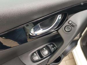 Balts Nissan Qashqai 2018 Šauļi, ar dzinēja tilpumu 1.60 L un nobraukumu 183 tūkst. km par 10700 €, foto 11 vietnē AUTOMOTO.COM.LV