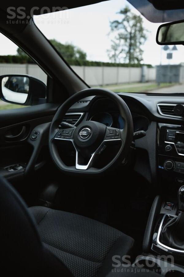 Balts Nissan Qashqai 2018 Rīga, ar dzinēja tilpumu 1.20 L un nobraukumu 102 tūkst. km par 11800 €, foto 8 vietnē AUTOMOTO.COM.LV
