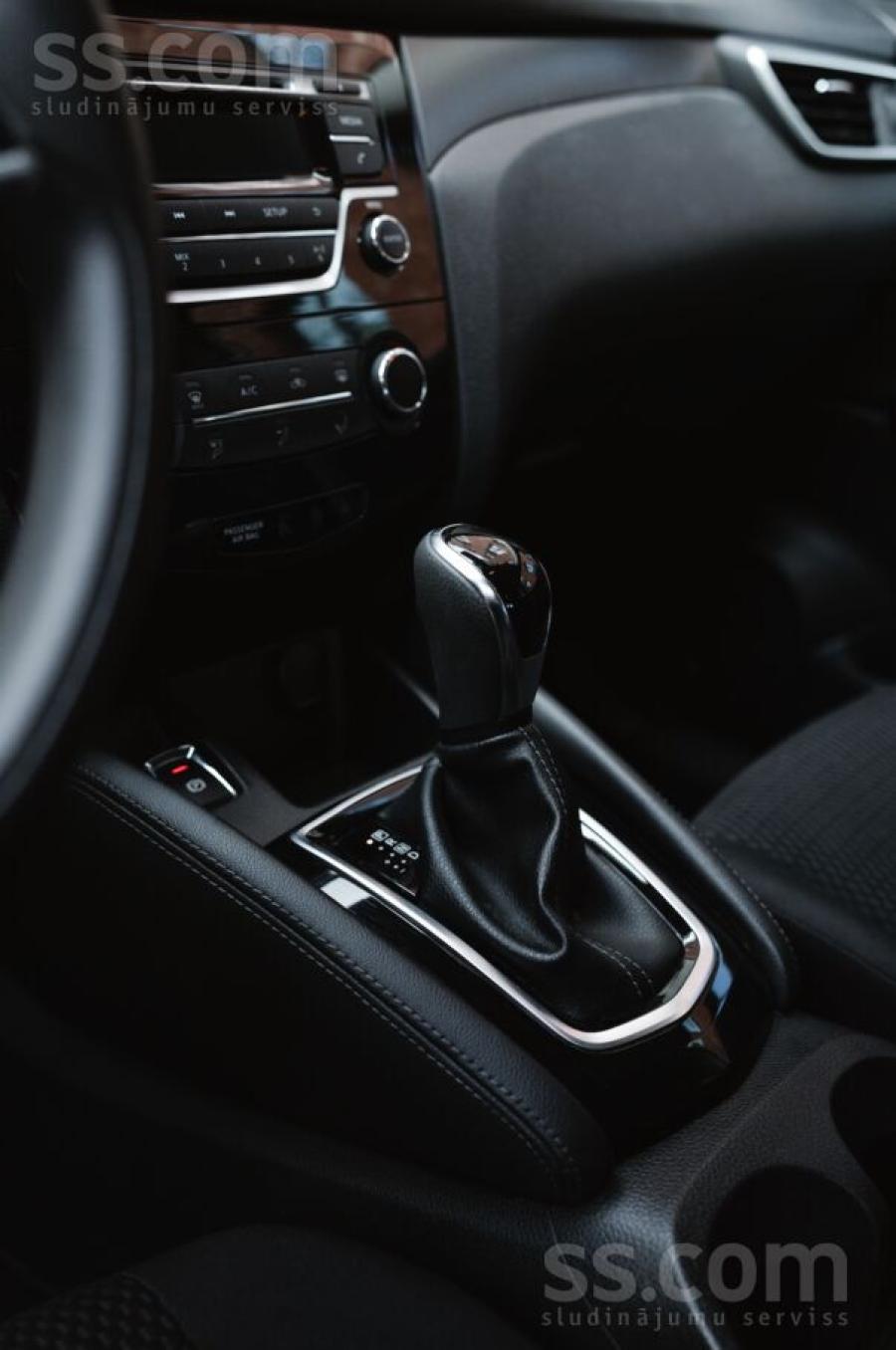 Balts Nissan Qashqai 2018 Rīga, ar dzinēja tilpumu 1.20 L un nobraukumu 102 tūkst. km par 11800 €, foto 10 vietnē AUTOMOTO.COM.LV