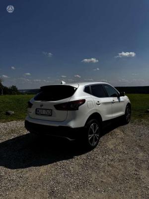 Balts Nissan Qashqai 2018 Kauņa, ar dzinēja tilpumu 1.20 L un nobraukumu 117 tūkst. km par 11300 €, foto 6 vietnē AUTOMOTO.COM.LV