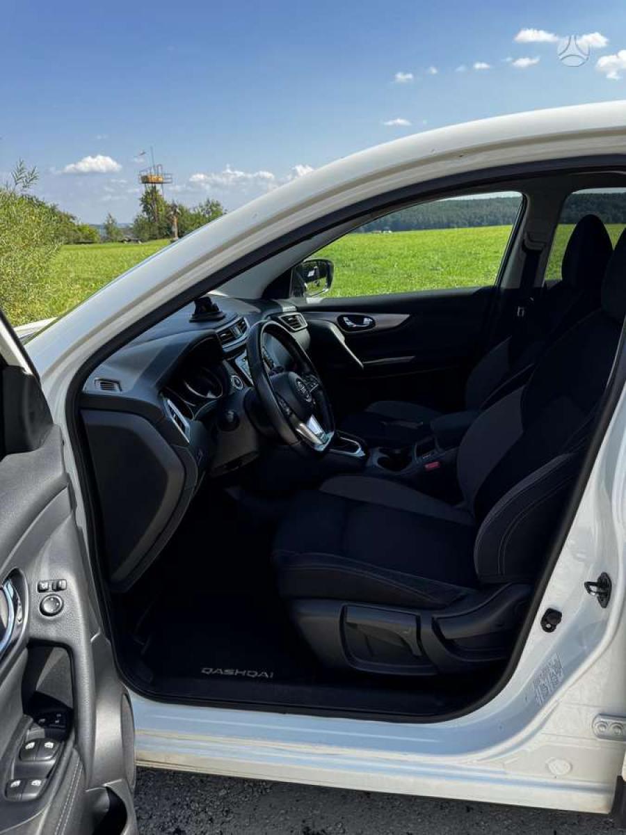 Balts Nissan Qashqai 2018 Kauņa, ar dzinēja tilpumu 1.20 L un nobraukumu 117 tūkst. km par 11300 €, foto 13 vietnē AUTOMOTO.COM.LV
