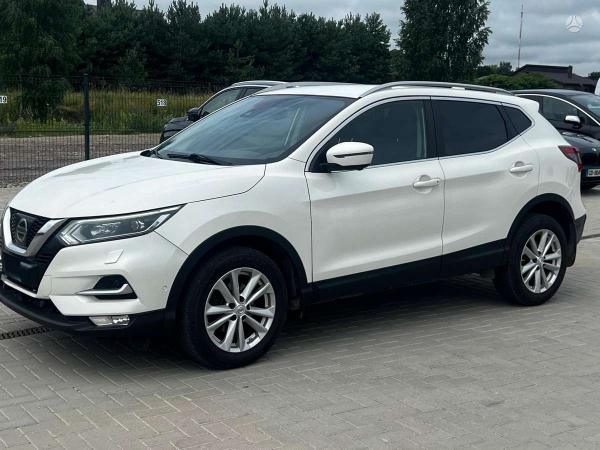 Белый Ниссан Кашкай 2018 в Таураге, объемом двигателя 1.20 л и пробегом 175 тыс. км за 8700 €, фото 1 на AUTOMOTO.COM.LV