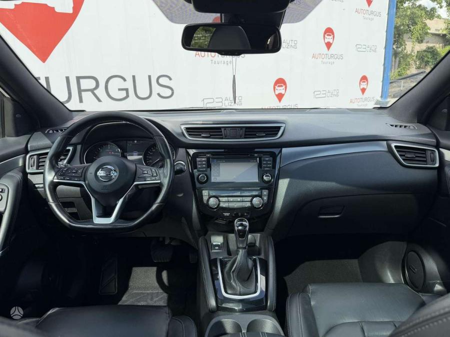 Белый Ниссан Кашкай 2018 в Таураге, объемом двигателя 1.60 л и пробегом 165 тыс. км за 11900 €, фото 41 на AUTOMOTO.COM.LV