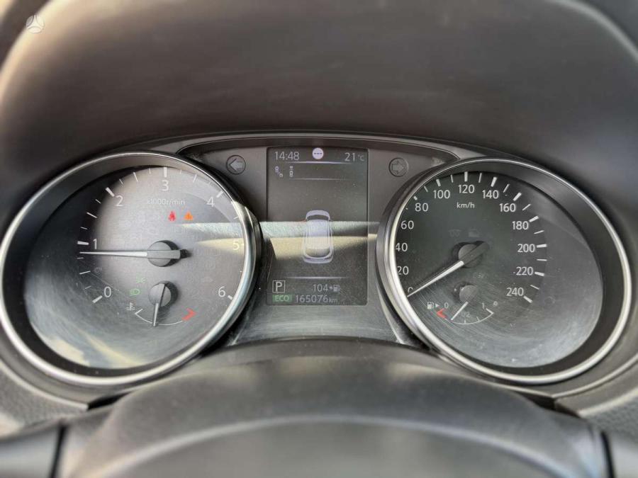 Белый Ниссан Кашкай 2018 в Таураге, объемом двигателя 1.60 л и пробегом 165 тыс. км за 11900 €, фото 46 на AUTOMOTO.COM.LV