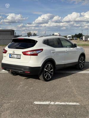 Balts Nissan Qashqai 2018 Kėdainiai, ar dzinēja tilpumu 1.46 L un nobraukumu 230 tūkst. km par 9000 €, foto 4 vietnē AUTOMOTO.COM.LV