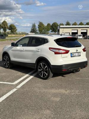 Balts Nissan Qashqai 2018 Kėdainiai, ar dzinēja tilpumu 1.46 L un nobraukumu 230 tūkst. km par 9000 €, foto 5 vietnē AUTOMOTO.COM.LV